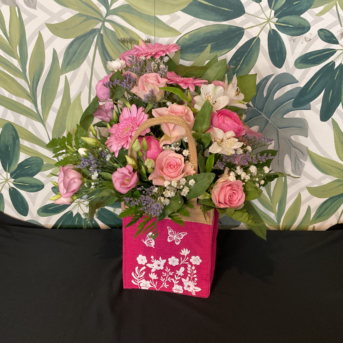 Hesian Bag Arrangement – Fleur De Lynn